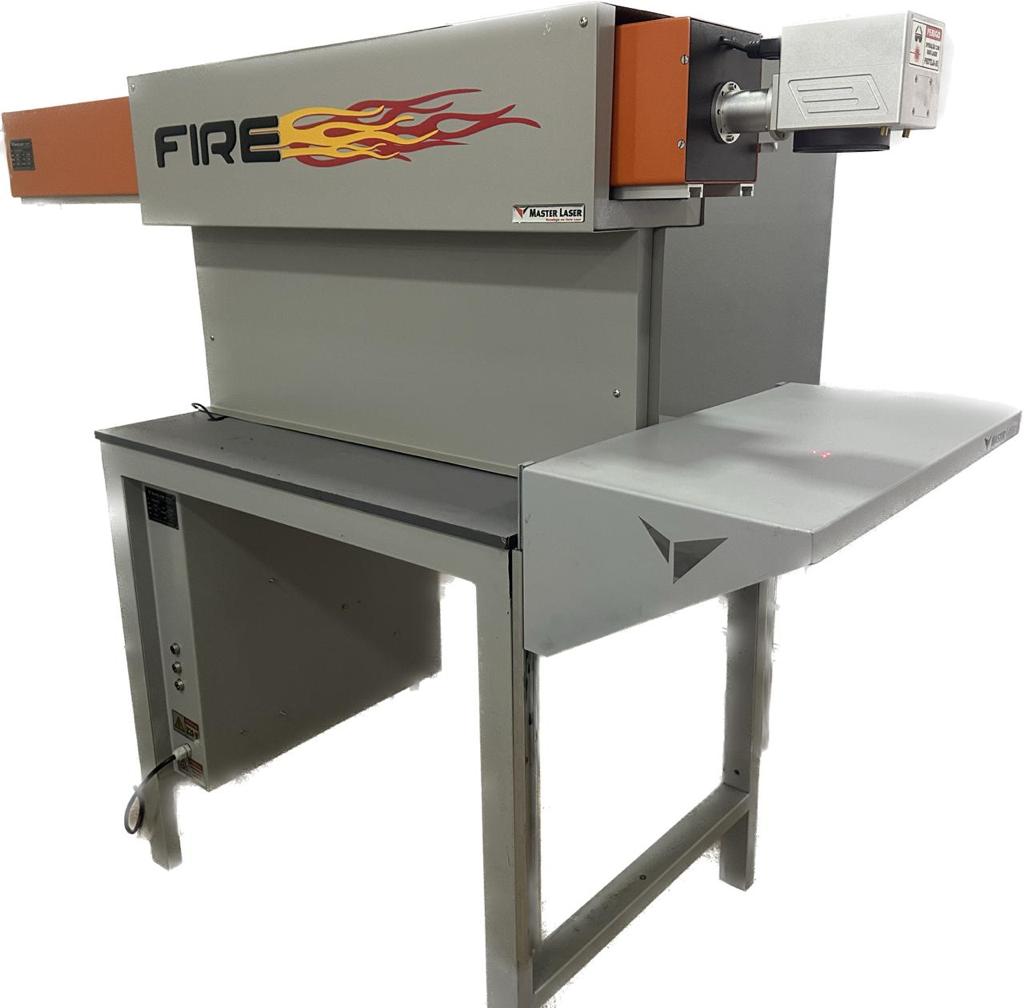 Maquina de gravação Laser co2 - Master Laser : Tecnologia em corte Laser